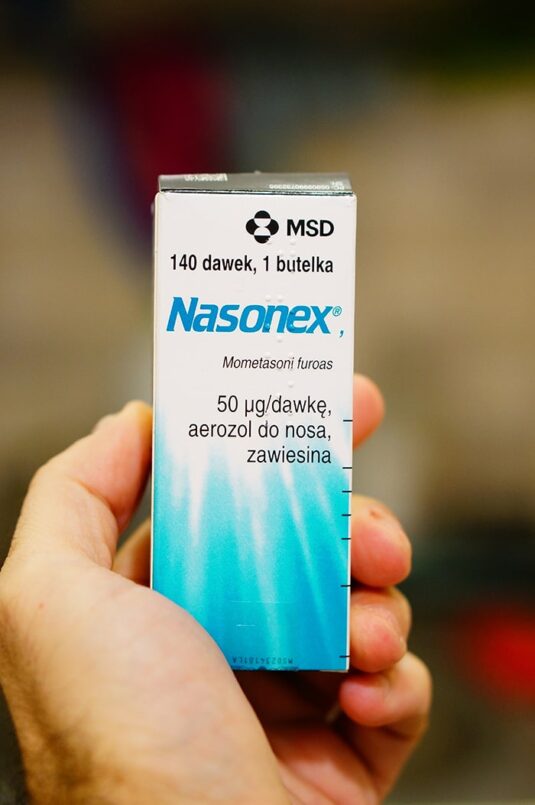 Køb Nasonex® næsespray her - Læs om bivirkninger, virkning osv.